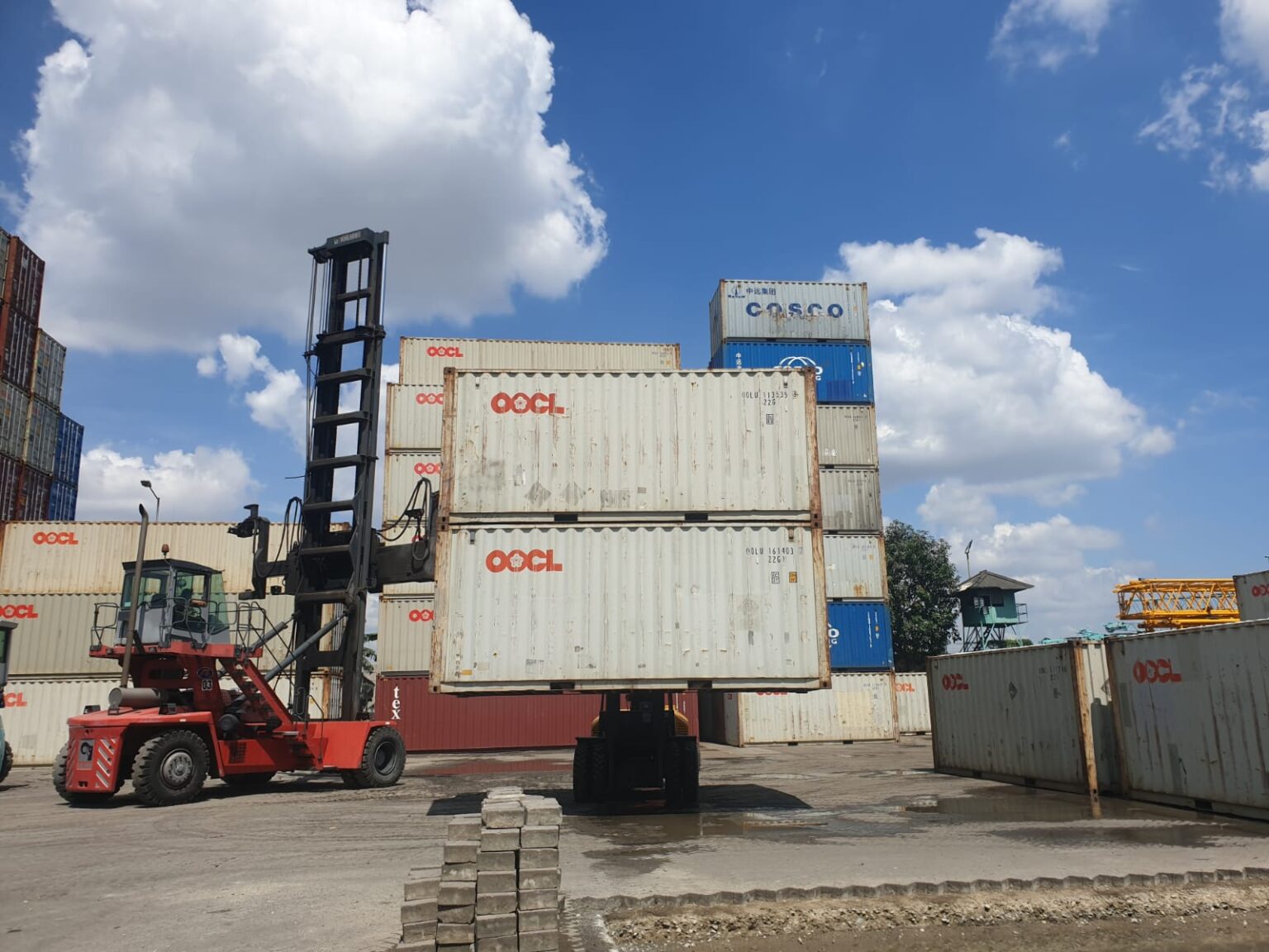 Container Depot - PT. Cahaya Mitra Logistik